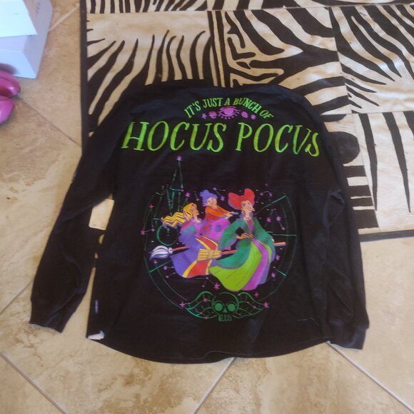 Disney | Tops | Disney Hocus Pocus Spirit Tee Size Xxl New | Poshmark